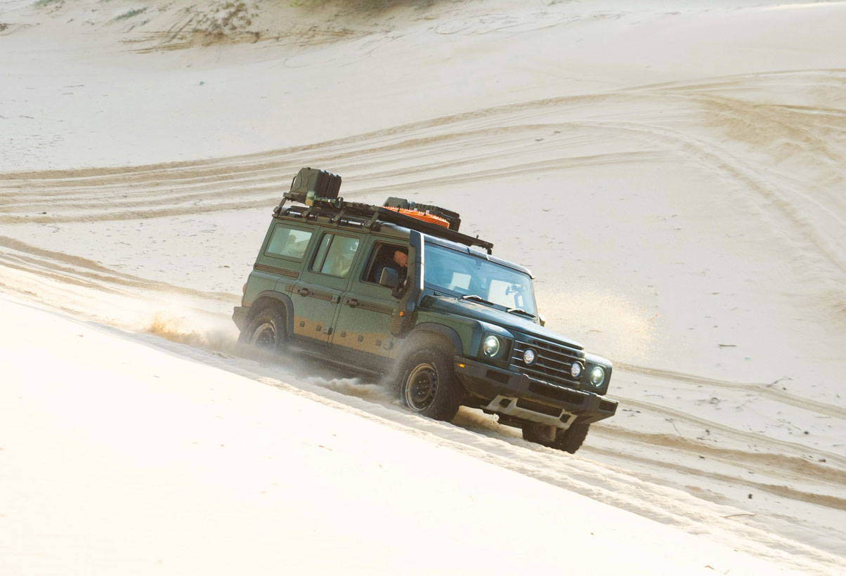 Dometic Grenadier Slimline II Roof Rack Kit