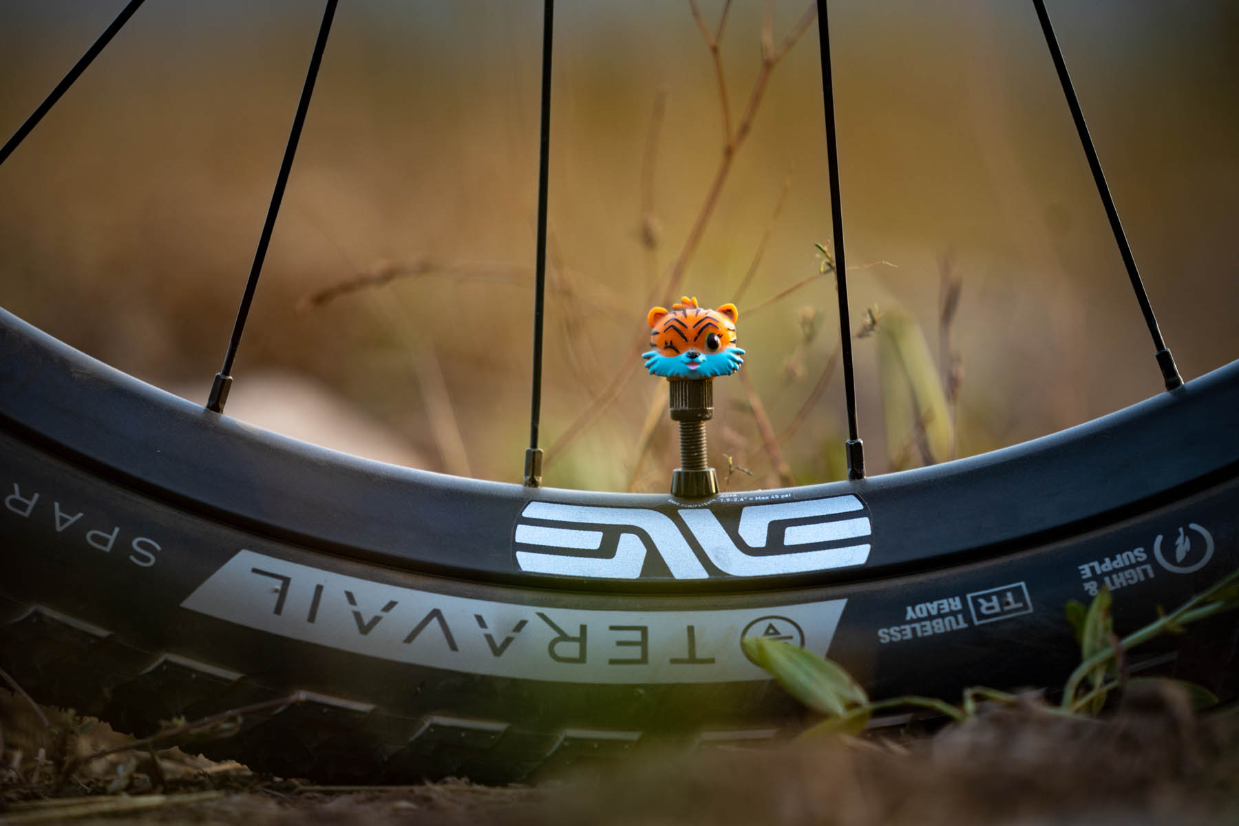 ENVE G Series Gravel Wheels - Performance Meets Price | UNDER BLUE Magazine